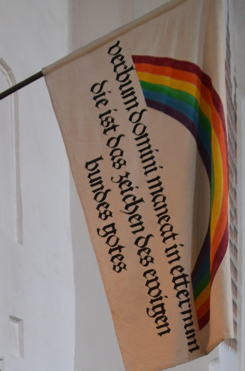 The flag used by Thomas Muntzer and the German peasant army in 1524 ...